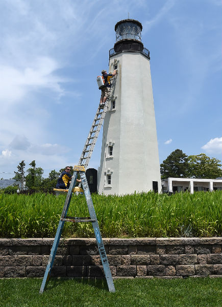 Exterior Cleaning SoftWashing Project - Rehoboth Beach Lighthouse ...